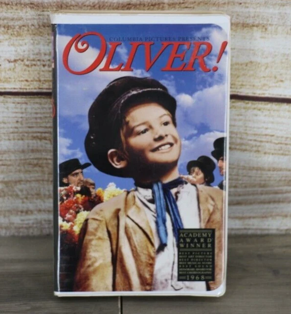 VINTAGE OLIVER CLAMSHELL VHS Tape Movie 1995 £50.11 - PicClick UK