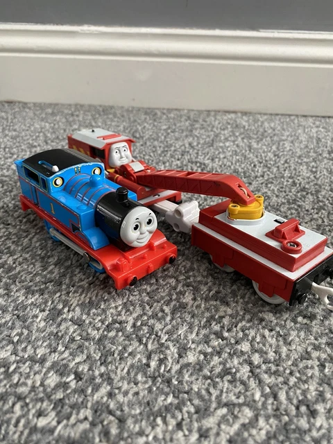 TOMY TRACKMASTER THOMAS and friends Rocky with motorised crane and ...