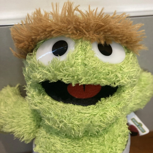 SESAME STREET OSCAR The Grouch Plush Dustbin Trash Can SCRAM With Tag ...
