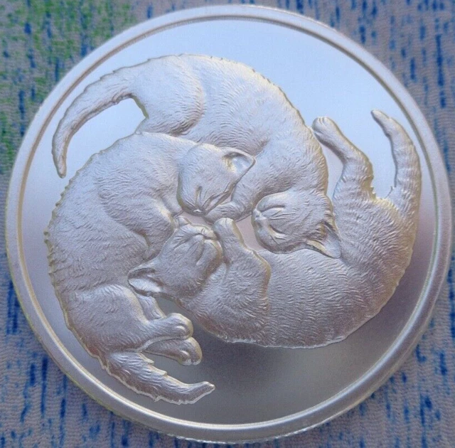 1 OZ. THREE SLEEPING CATS - Cat Themed Series BU rounds .999 fine ...