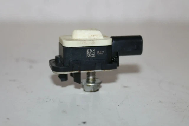BMW CRASH SENSOR airbag door F22 F23 F30 F32 F33 F82 M4 F83 M4 9217711 ...