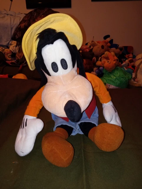 DISNEY STORE GOOFY Jumbo 24" Plush Stuffy Stuffed Animal WALT DISNEY ...