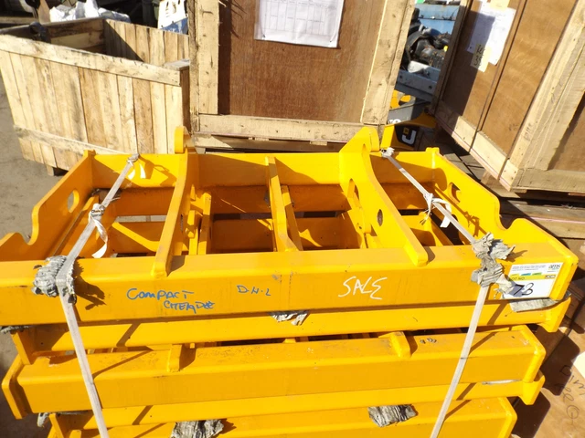 JCB TELEHANDLER TOOL carrier headstock Carriage (height 840mm/width ...