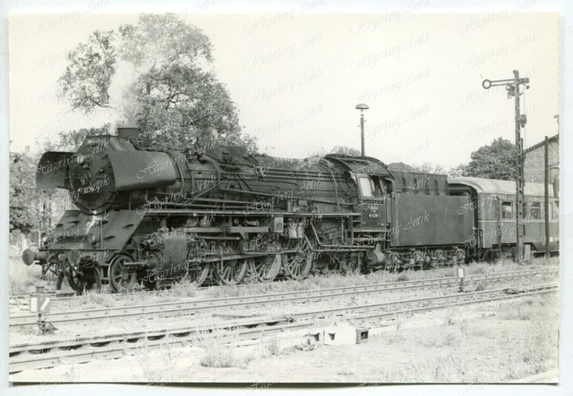 EISENBAHN FOTO DDR Dampflok Deutsche Reichsbahn DR 41 1079 Ort unbekannt (A1517) EUR 3,65 ...