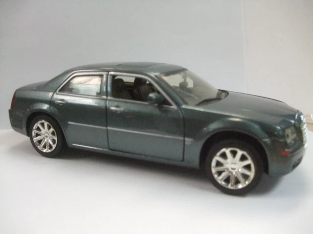 MOTOR MAX 2005 Chrysler 300C Hemi Car 1/24 scale Diecast NO Box $39.99 ...