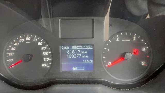 2019 MERCEDES-BENZ SPRINTER 314 2.2 Cdi MWB high roof 1 owner van Euro ...