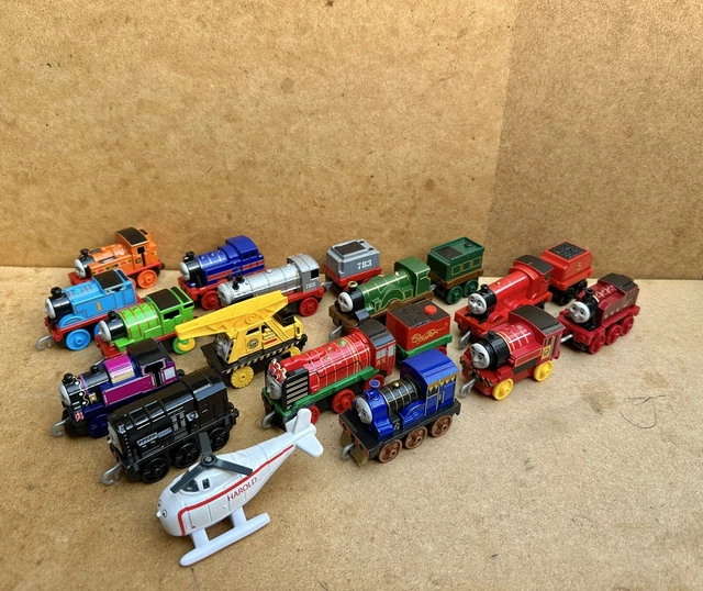 MATTEL THOMAS AND Friends Trackmaster Push Along Trains Bundle Of 15 ...