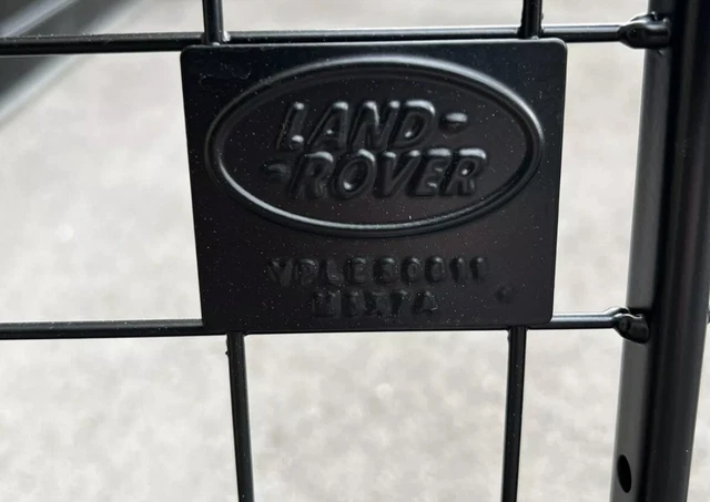 LAND ROVER DEFENDER 110 - Full Height Partition Dog Guard Loadspace £ ...