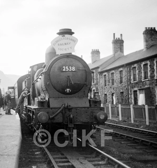 RAILWAY B/W Negative 6x6cm GWR 2538 Merthyr 1956. £4.95 - PicClick UK