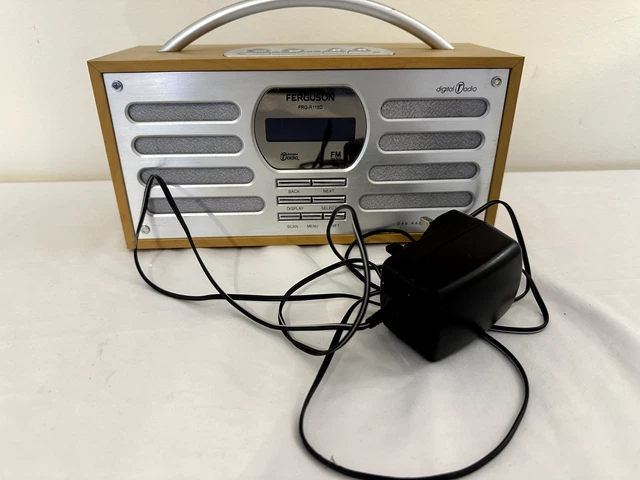 FERGUSON FRG-R116D PORTABLE DAB/FM Radio. Wood Effect Casing. See ...