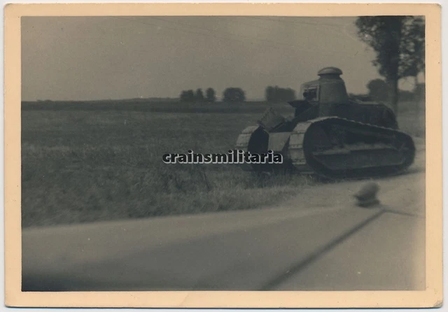 ORIG. FOTO FRANZ. Beute Panzer Renault FT-17 Tank Char in Frankreich ...