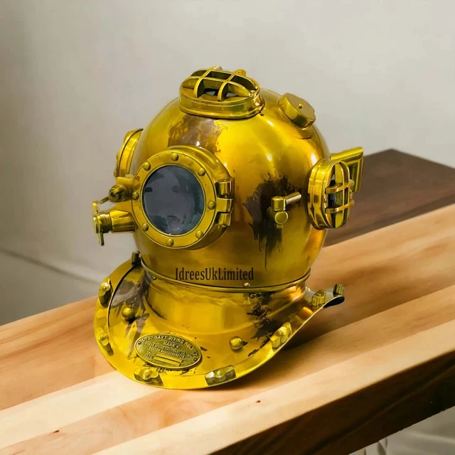 CASQUE DE PLONGÉE sous-marine ~ Casque de plongée V de la marine ...