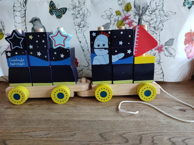 IN THE NIGHT Garden (CBeebies) Pull-Along Wooden Block puzzle Train ...