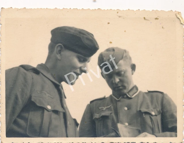 FOTO WII WEHRMACHT Soldat Sortmann + Kamerad Gespräch Cassel France K1 ...