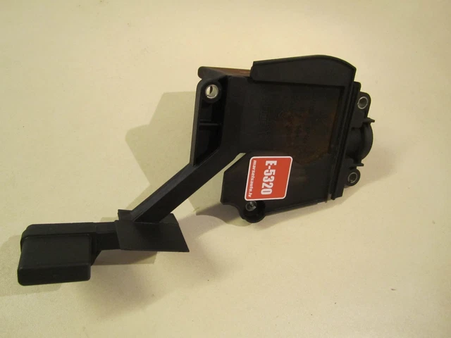 03C103464B VW GOLF 6 1,4 TSI Timing belt cover / Separator 03C 103 464 ...