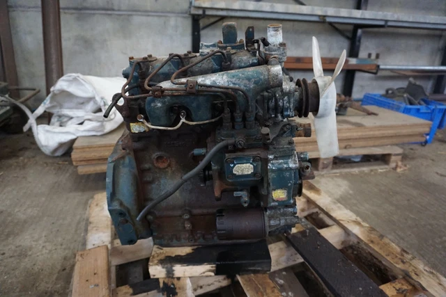 KUBOTA DH1101 ENGINE for compact tractor, Kubota L245 engine, DH 1101 engine £1,200.00 - PicClick UK