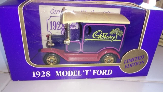 DAYS GONE 1928 Model T Ford Cadbury Limited edition no 19097 Boxed £1. ...