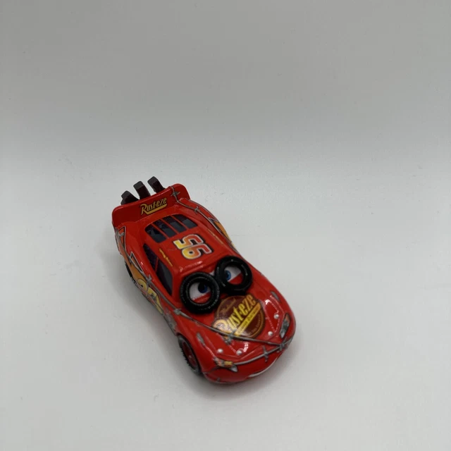 DISNEY PIXAR CARS Spin Out Lightning McQueen Diecast 1:55 Bundle ...