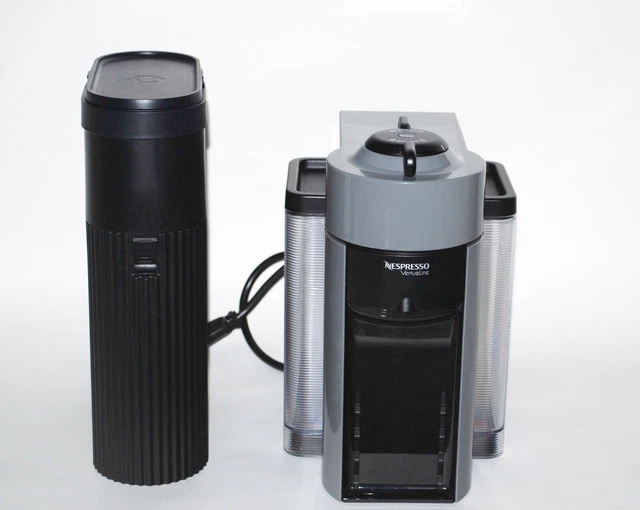 CAFETIÈRE/CAFETIÈRE GRISE NESPRESSO Vertuoline Evoluo GCC1 et recyclage ...