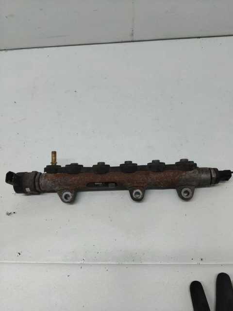 NISSAN X-TRAIL T31 2007 fuel rail line pipe 0445214155 JDF7300 £29.99 ...