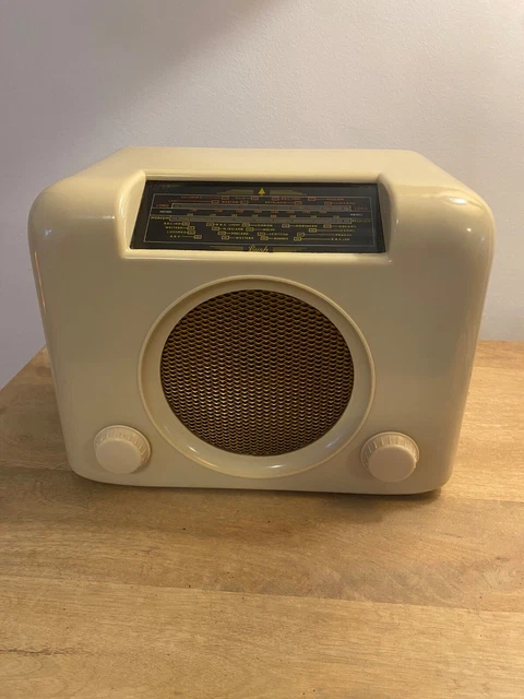 VINTAGE BAKELITE RADIO - Bush D.A.C. 90 A (ivory) - Working Order and ...