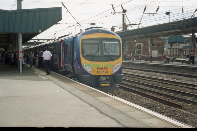 F65 35MM NEGATIVE TPE Class 185 185107 @ Manchester Piccadilly £2.54 - PicClick UK