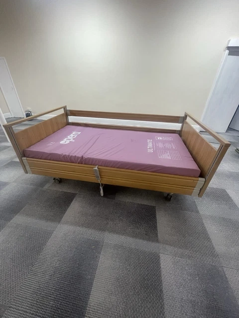 OPERA SIGNATURE COMFORT Plus Profiling Bed Small Double, 4ft Wide £919. ...
