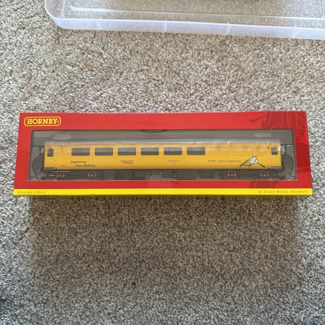 HORNBY R4928 MK2F Test Train Line Recognition Coach 72631 Network Rail ...