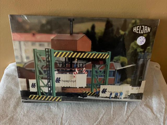 HELJAN 1716, CONTAINER Terminal, Crane, Building Structure Model Kit ...