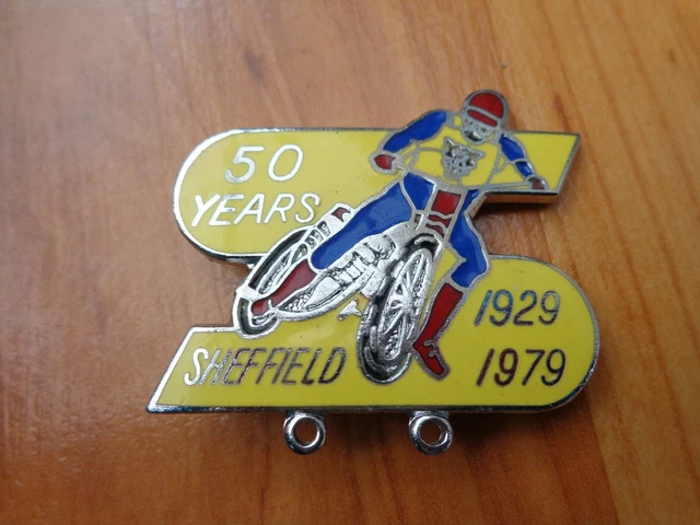 VINTAGE SHEFFIELD TIGERS Speedway 1929-1979 50 Years Enamel Pin Badge ...