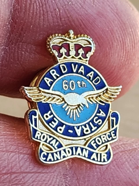 RCAF 60TH PIN Ard Va Ad Astra Per Royal Canadian Air Force Z6 $32.99 ...