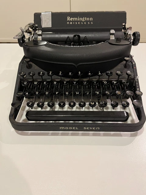 REMINGTON MODEL 7 Noiseless Typewriter. Made In Usa 1947. Spanish ...
