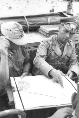 WW2 PHOTO WWII German General Erwin Rommel with Map Afrika Korps / 2273 ...