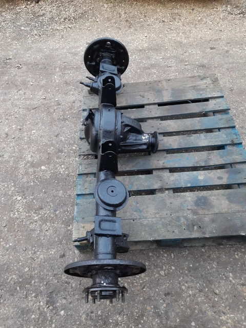 NISSAN PATROL Y60 rear axle / diff 4.1 ratio ARB Locker or Land Rover ...