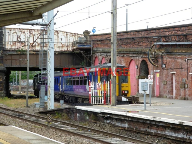 PHOTO NORTHERN Rail Class 156 Train Number 156423 At The North End Of ...