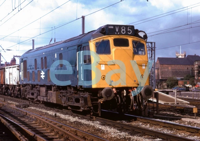 35MM RAILWAY SLIDE of Class 25 25233 @ Wigan North Western Copyright to ...