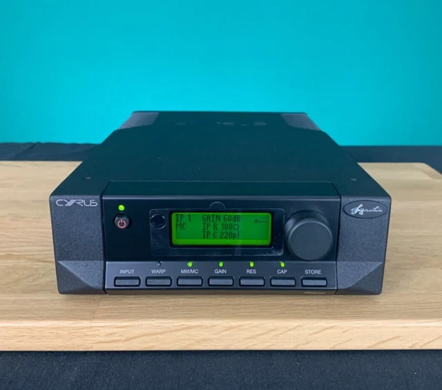 CYRUS PHONO SIGNATURE Phono Stage - Great Condition Dealer - RRP £1895 ...