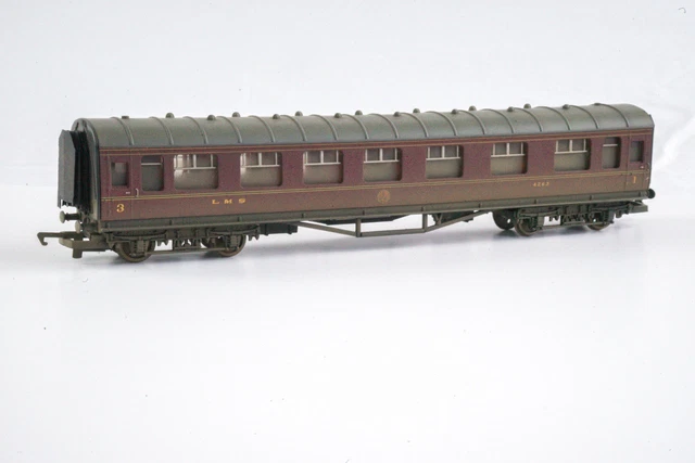 FOUR HORNBY LMS Coaches Weathered And Detailed with passengers and ...
