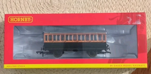 HORNBY 'OO' GAUGE R40062 L&Swr Third Class 4 Wheel #302 Passenger Coach ...