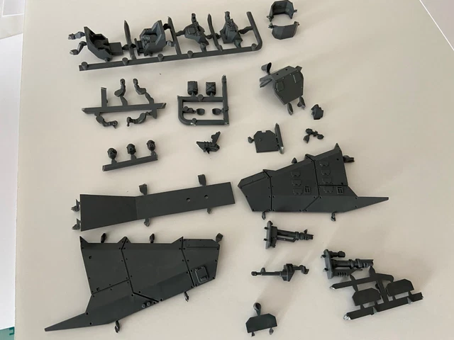 VALKYRIE COCKPIT AND Flight Crew - Warhammer 40K bits, spares, Astra ...