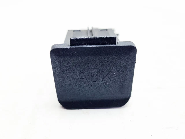 VAUXHALL MOKKA J13 Mk1 Aux In Usb Socket Power Port 20874710 2016 £13. ...