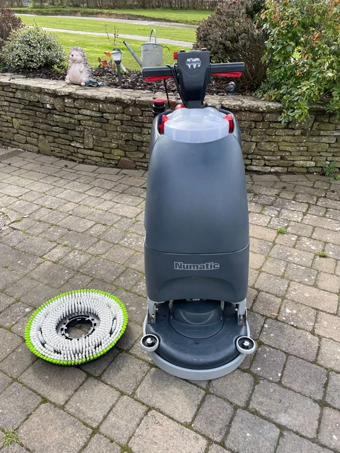 NUMATIC TTB4045 SCRUBBER Drier TGB4045 Floor Dryer Battery Powered 24V ...