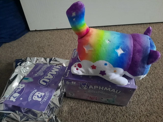BRAND NEW APHMAU MeeMeow Rare Rainbow Cat Litter 4 £20.00 - PicClick UK