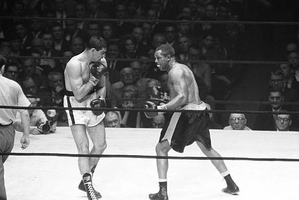 BOXING WORLD LIGHT Heavyweight Title Archie Moore V Giulio Rinaldi 1961 ...