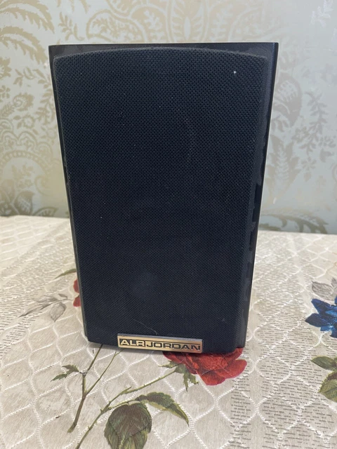 ALR JORDAN ENTRY S compact bookshelf speaker in full working order £45. ...