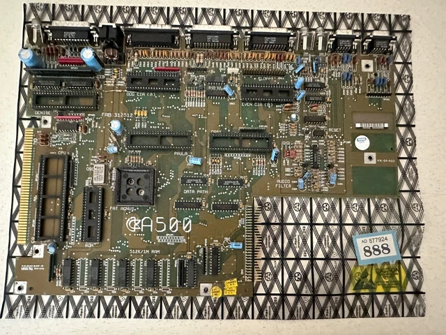 AMIGA 500 REV 6a Motherboard Tested But Green No Picture no custom ...