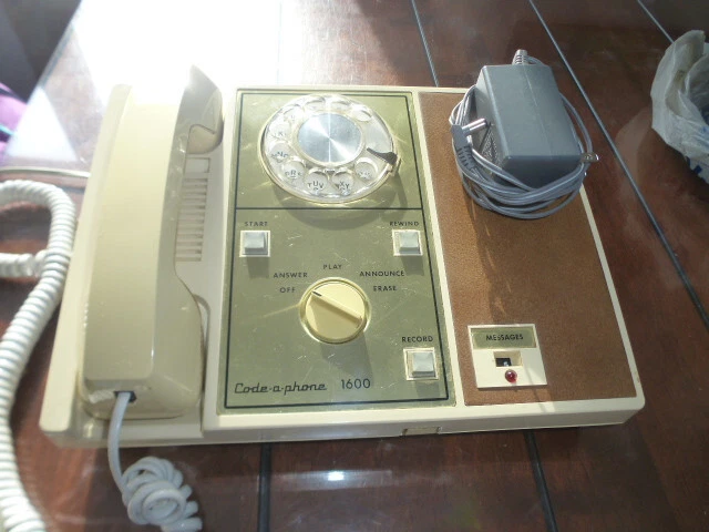 VINTAGE CODE A Phone 1600 Rotary Phone & Answering Machine, Works ...