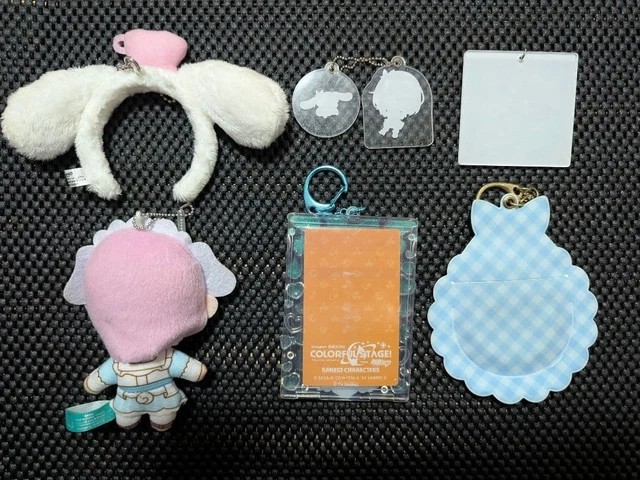 SET DISTINTIVI SANRIO Project Sekai Proseka Emu Emu EUR 154,35 ...