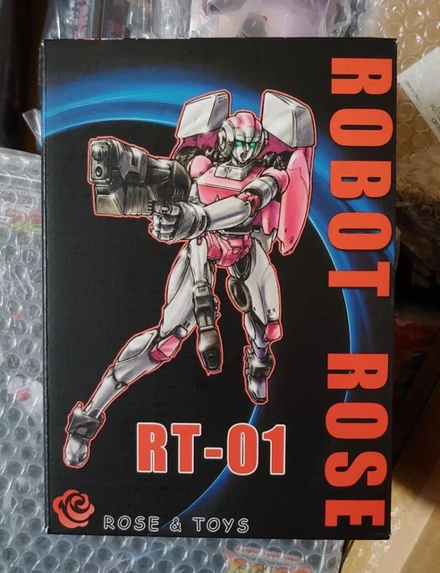 TRANSFORMERS G1 MASTERPIECE Arcee Rose Toys RT-01 With corrected chest ...