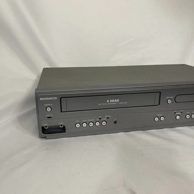 MAGNAVOX DVD VCR Combo Player VHS Recorder CMWD2206 Tested No Remote ...